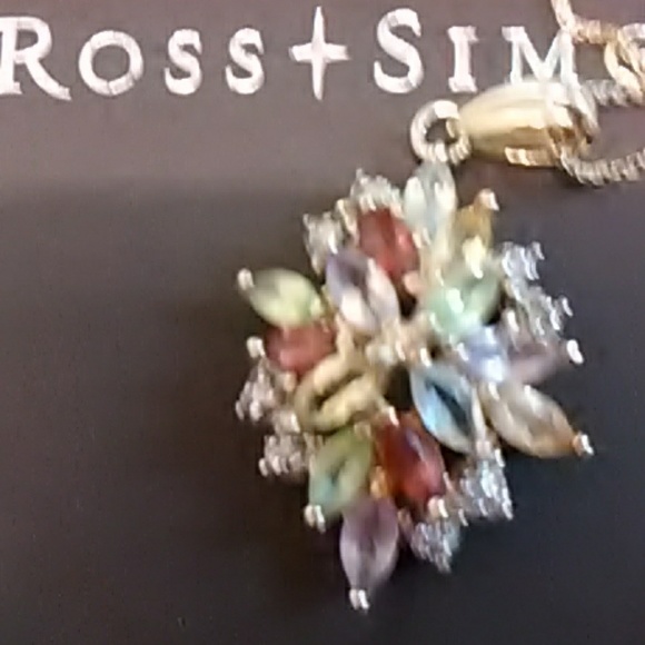 Ross-Simons | Jewelry | Ross Simons Necklace Cluster Pendant | Poshmark